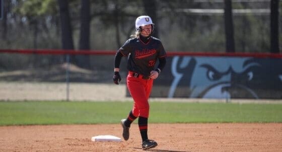 Inside Pitch: Correspondent Grace White & Her Younger Sister Esther ...