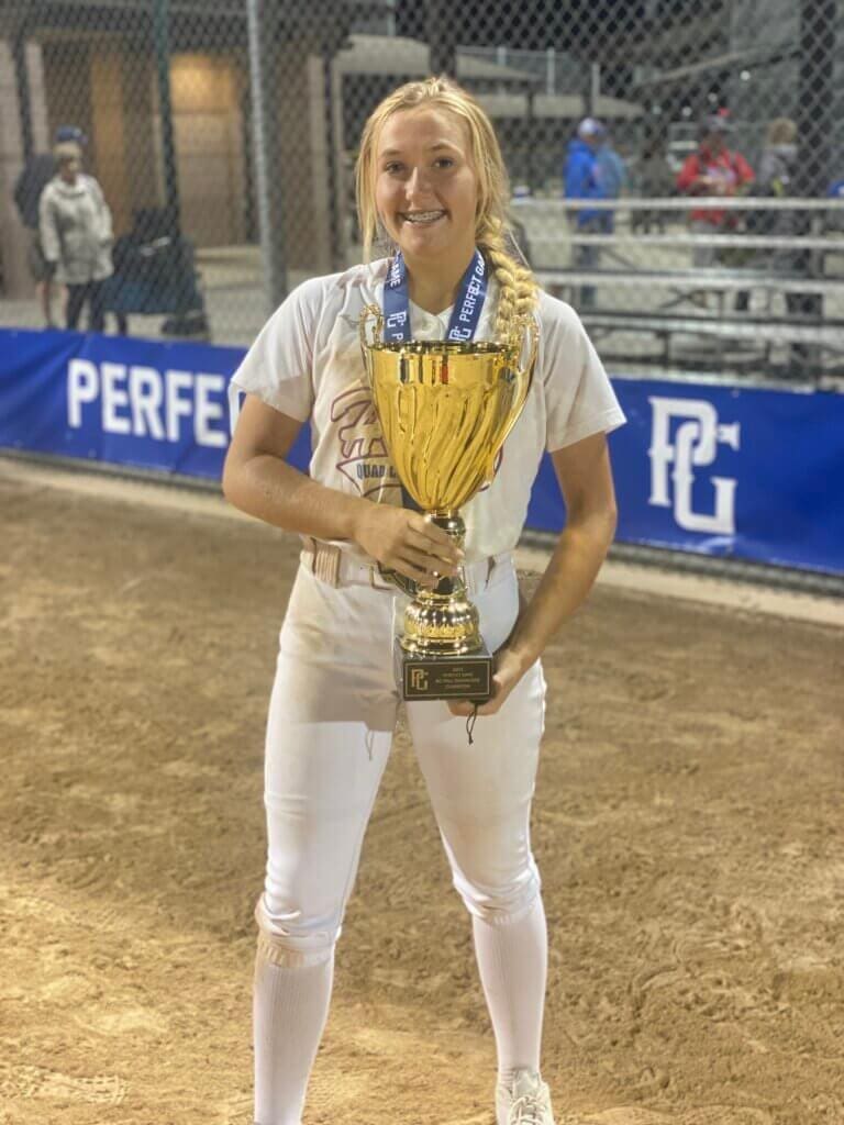 Extra Star Power: Competitive & Personable 2024 Pitcher Kendra Lewis of ...