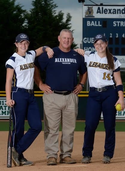 Parris Island Pinstripes: How the Marine Background of Coaching Legend ...