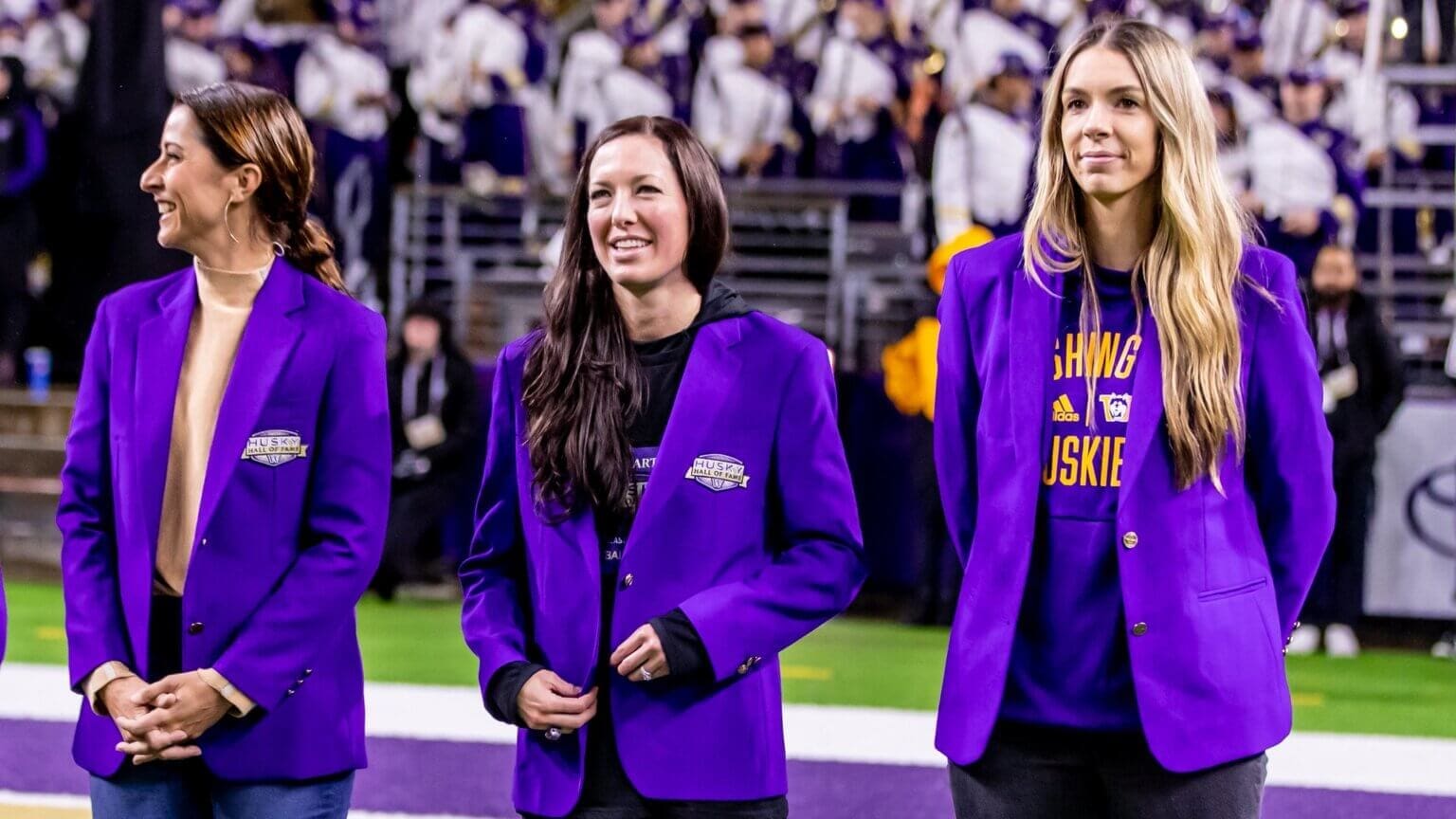 Ashley Charters Officially Inducted into Washington Athletic Hall of ...