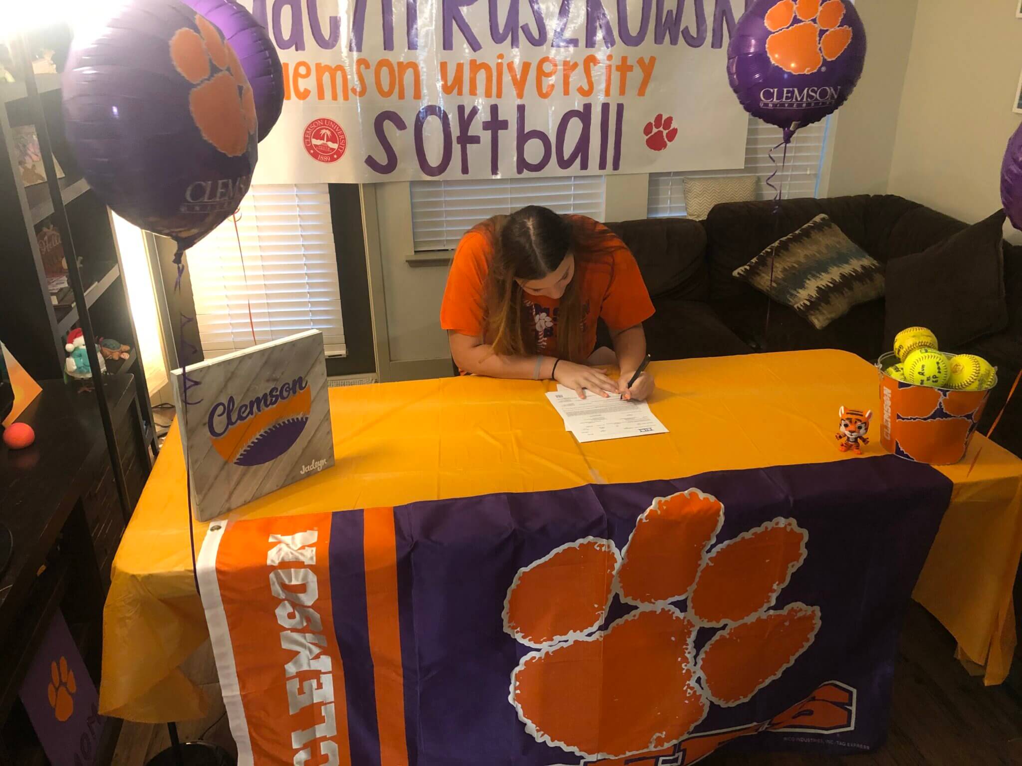 UPDATED (6:16 pm EST)... 2020 Signing Day Central: Honoring Those ...
